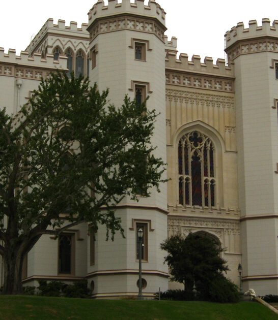 fascinating castle louisiana attraction ftr