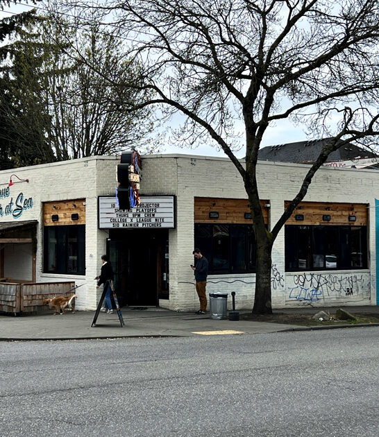 fascinatingly wacky restaurant washington ftr