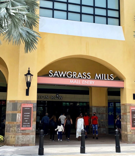 florida enormous outlet mall ftr