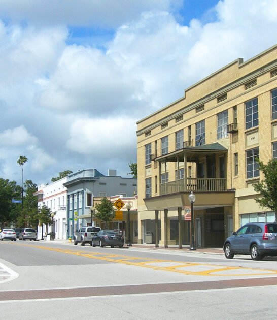 florida retirement friendly town ftr