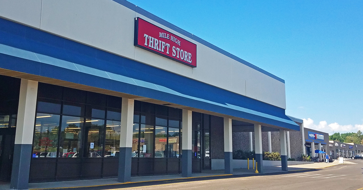 The Gigantic Discount Store In Colorado That's Almost Too Good To Be True