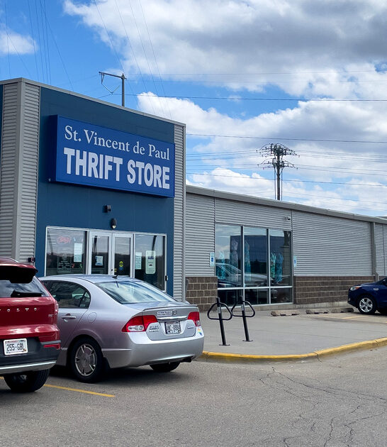 gigantic discount store wisconsin ftr