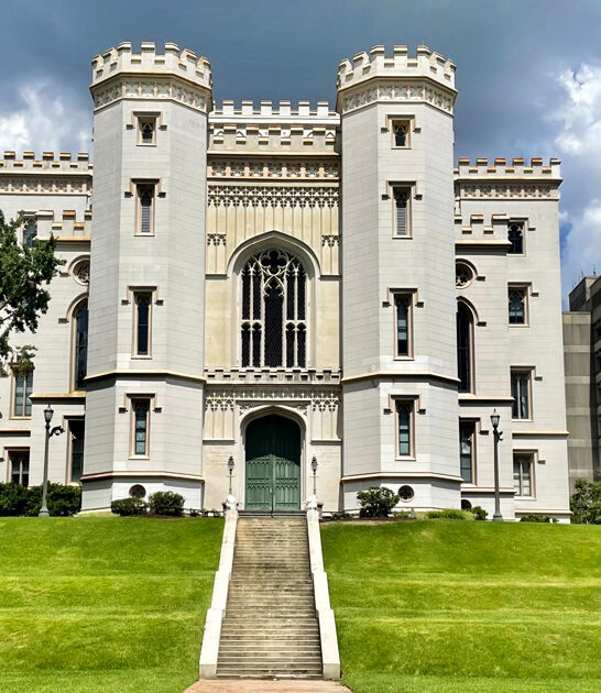 gorgeous castle louisiana destination ftr