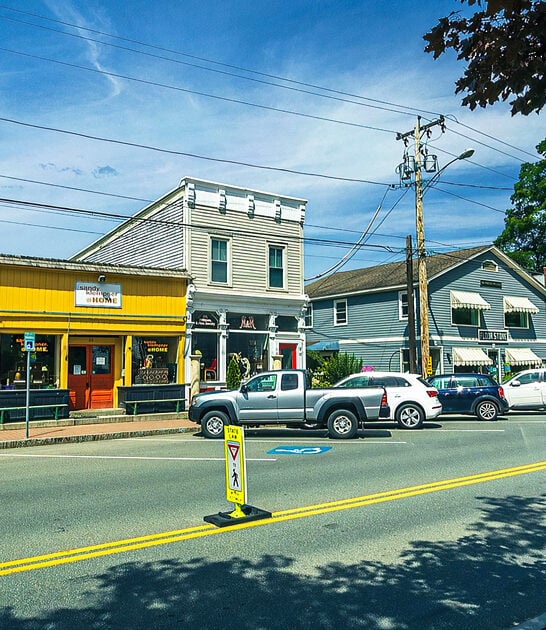 gorgeous towns massachusetts affordable ftr