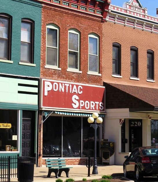 illinois comfortable charming town ftr