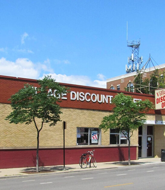 illinois enormous discount store ftr
