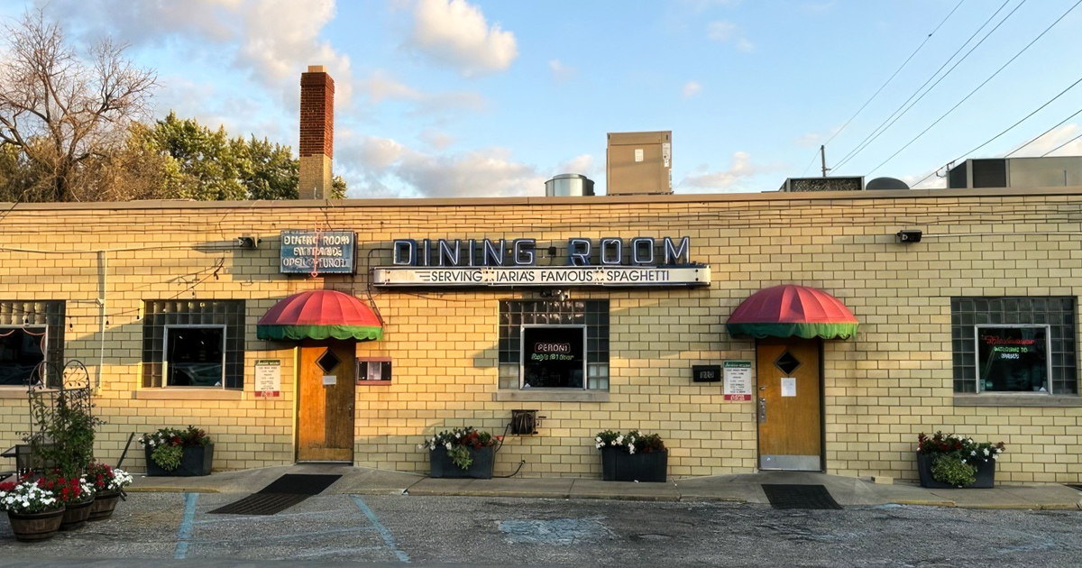 The Mouth-Watering Italian Food At This Charming Restaurant Is Worth ...