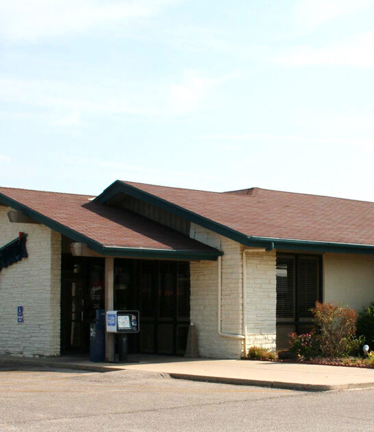 kansas no frills restaurant ftr