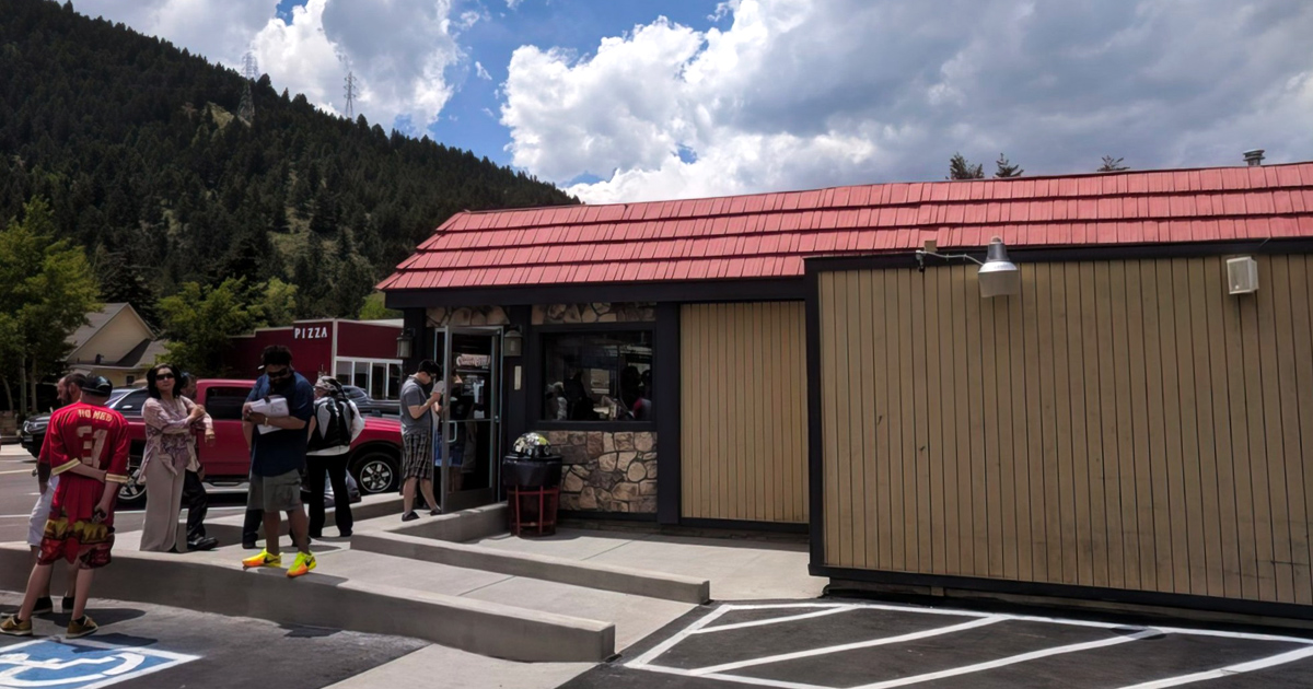 The Legendary Barbecue Joint That’s Worth The Drive From Anywhere In ...