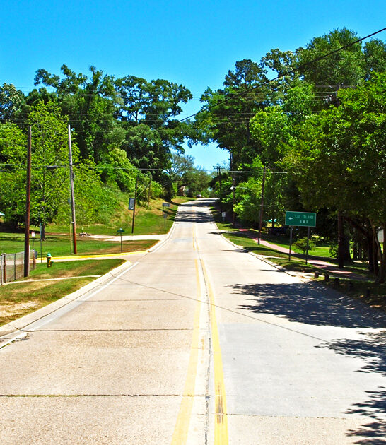 louisiana quiet town perfect FTR