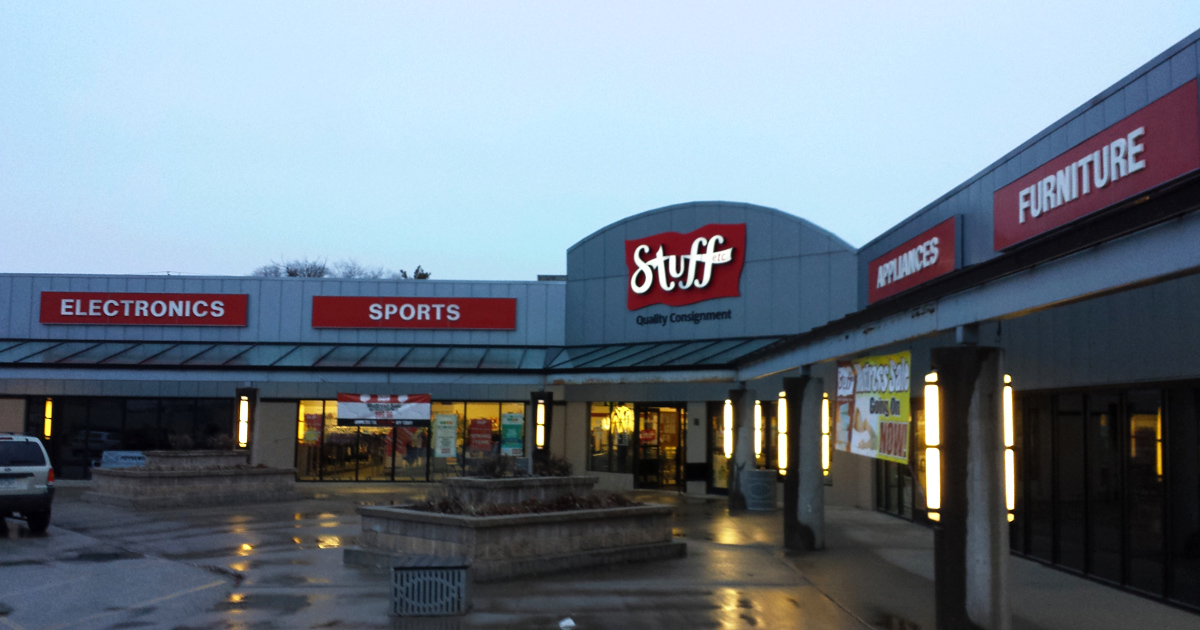 This Massive Discount Store In Iowa Takes Nearly All Day To Explore