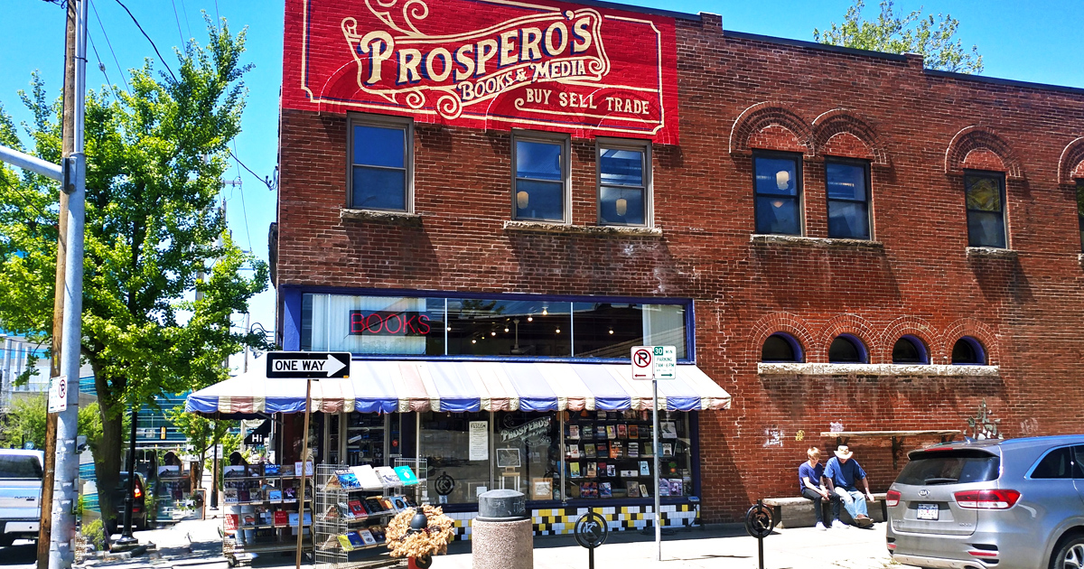 The Enormous Bookstore In Missouri That’ll Make Your Memorial Day ...