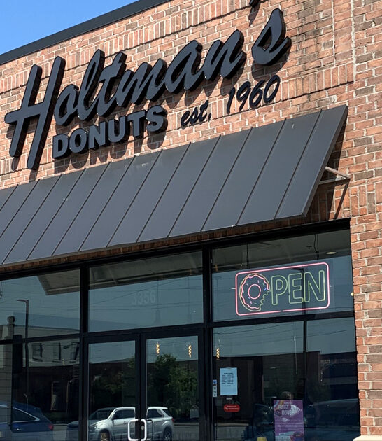 ohio unassuming donut shop ftr