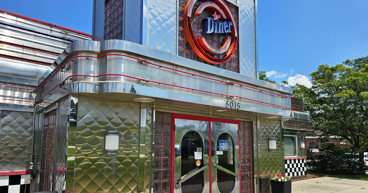 7 Old-School Diners In Iowa With Outrageously Delicious Homemade Breakfast