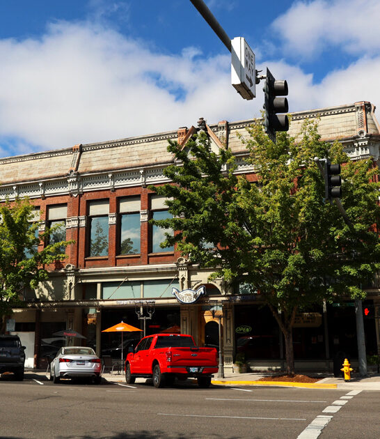 oregon family daytrip town ftr