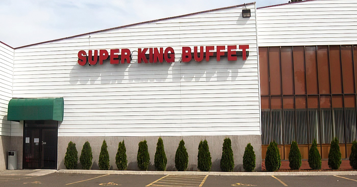 People Drive From All Over Oregon To Eat At This This Iconic All-You ...