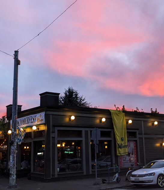oregon restaurant baked treats ftr