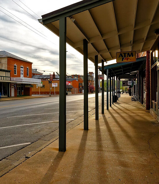 peaceful towns missouri neighbors ftr