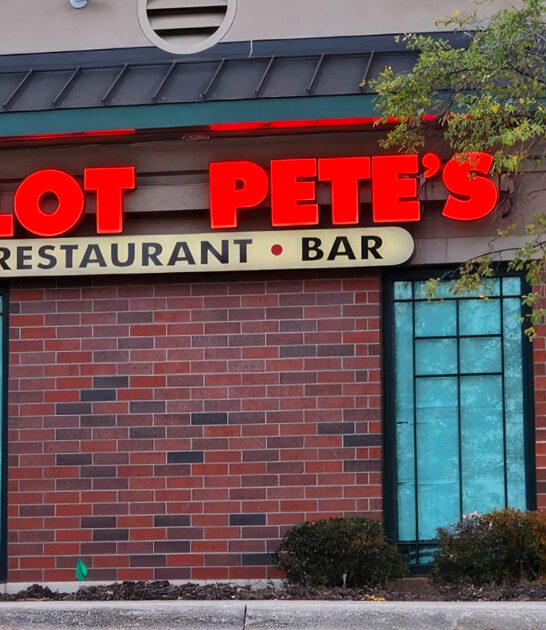 quirky illinois restaurant vibes ftr