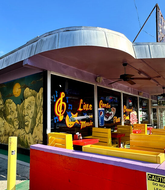 restaurant georgia serving barbecue ftr