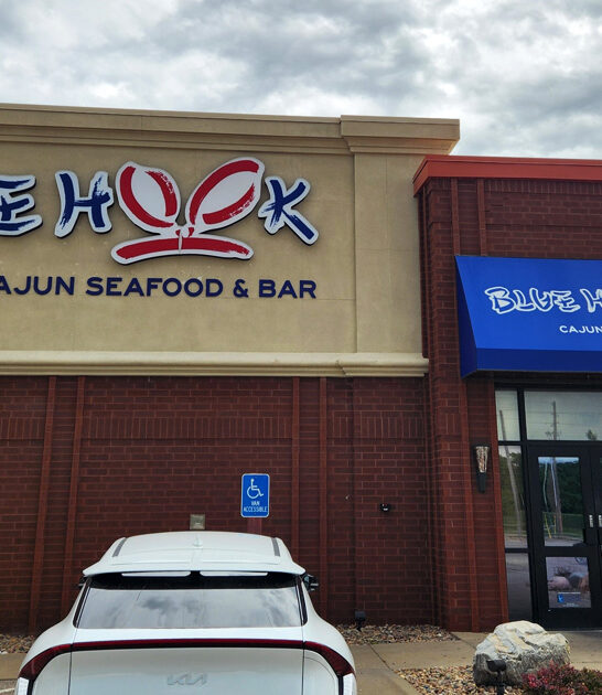 seafood restaurants kansas drive ftr
