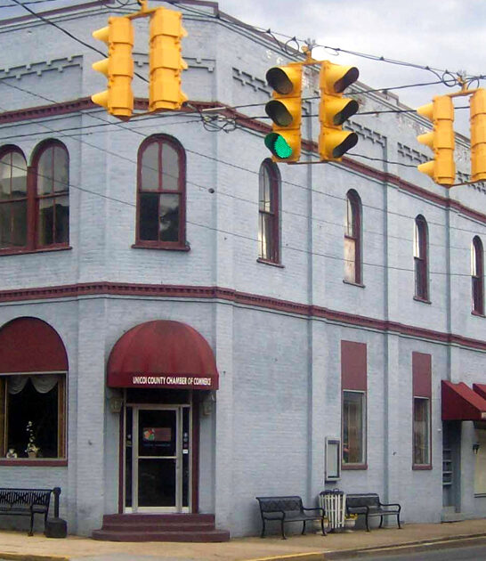 tennessee town summer escape ftr