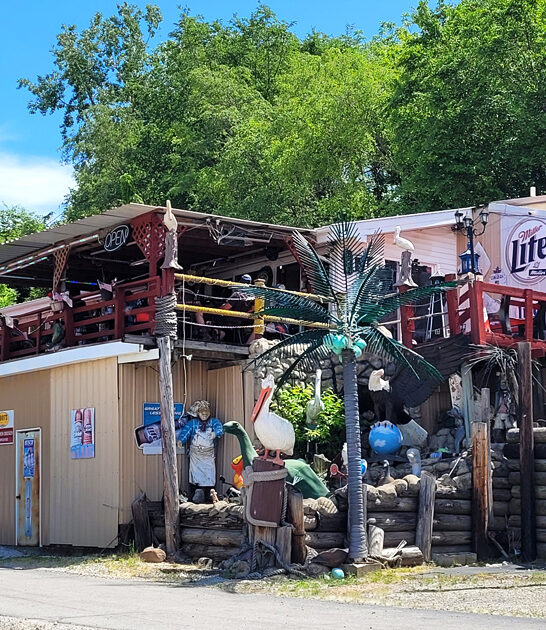 unassuming restaurants ohio seafood ftr