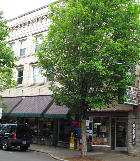 weekend hunting antiques oregon ftr