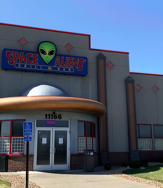 wonderfully weird restaurant minnesota ftr