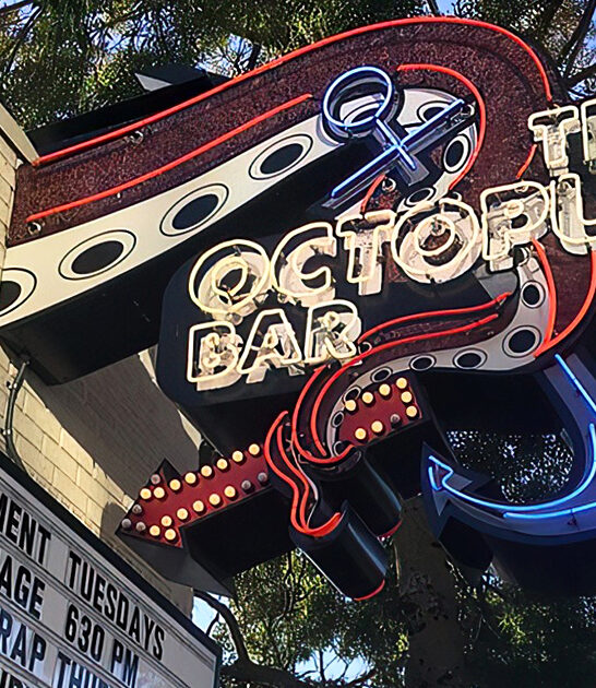 wonderfully weird restaurant washington ftr