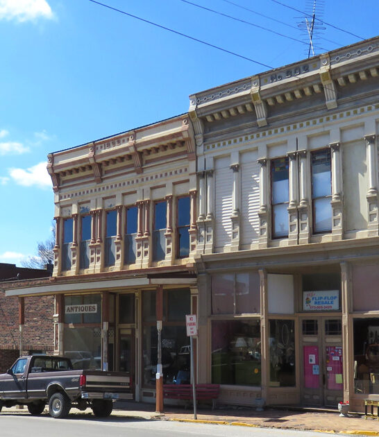 worthy antiquing town missouri ftr
