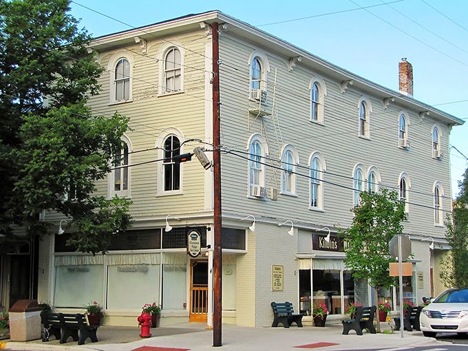 Historic charm meets small-town magic on Saugatuck's main street, where shopping therapy meets architectural eye candy.