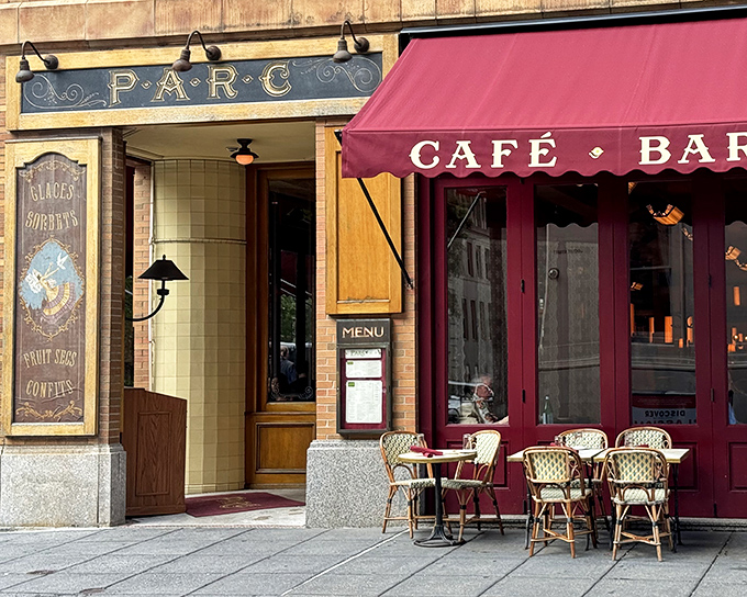 The iconic burgundy awnings and wicker chairs of Parc transport you to Paris before you've even stepped inside. Rittenhouse Square never looked so French.