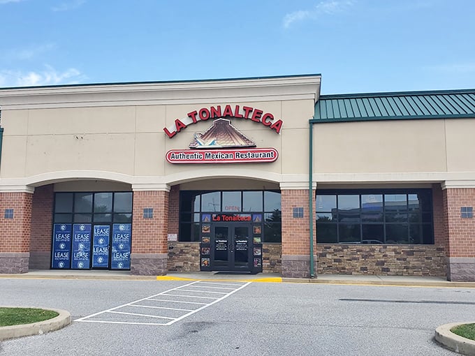 La Tonalteca's unassuming strip mall exterior hides a culinary fiesta waiting inside, proving once again that the best Mexican treasures require a bit of exploration.