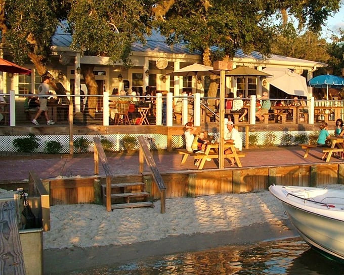 The coastal charm of Aunt Kate's welcomes you with its pale blue exterior and inviting staircase&mdash;Florida's version of a seafood welcome mat.