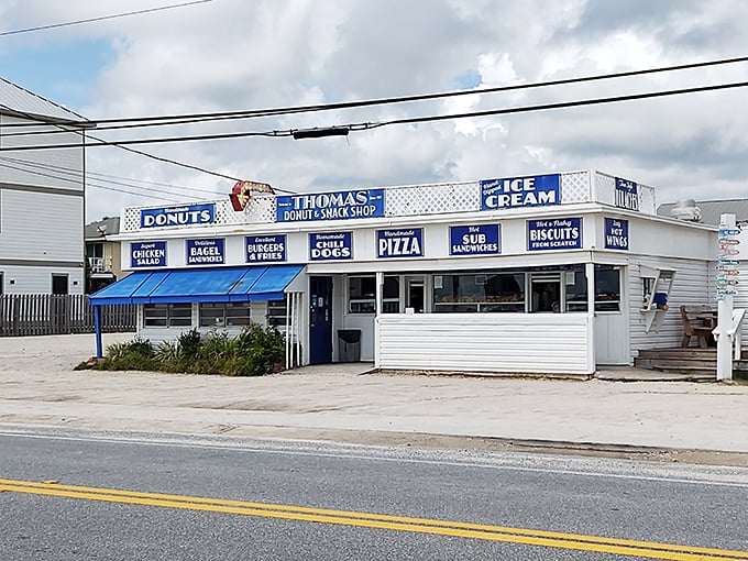 This unassuming beachside gem proves that the best culinary treasures often hide behind the most modest facades.