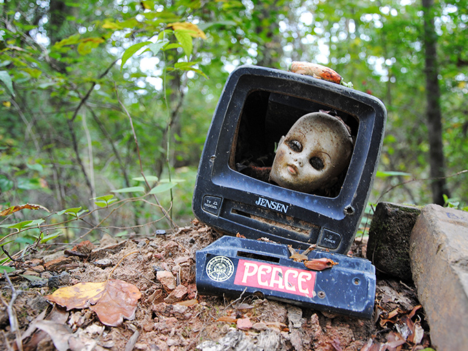 Television has never been so eerily captivating. This vintage set offers a different kind of programming&mdash;one that might haunt your dreams.