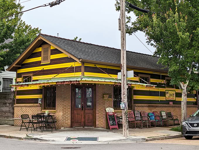 The unmistakable yellow-and-black striped exterior of The Joint beckons like a barbecue lighthouse in New Orleans' Bywater neighborhood. Hot and juicy ribs, indeed! 
