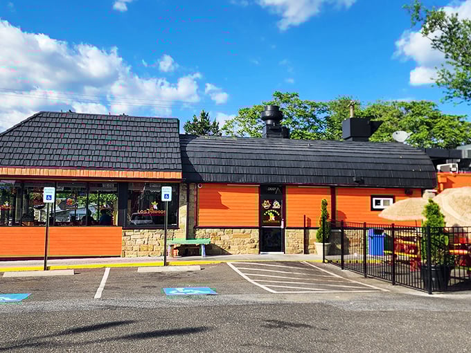 The unassuming exterior of Taqueria Los Primos hides culinary treasures within, like a delicious secret waiting to be discovered in Laurel.