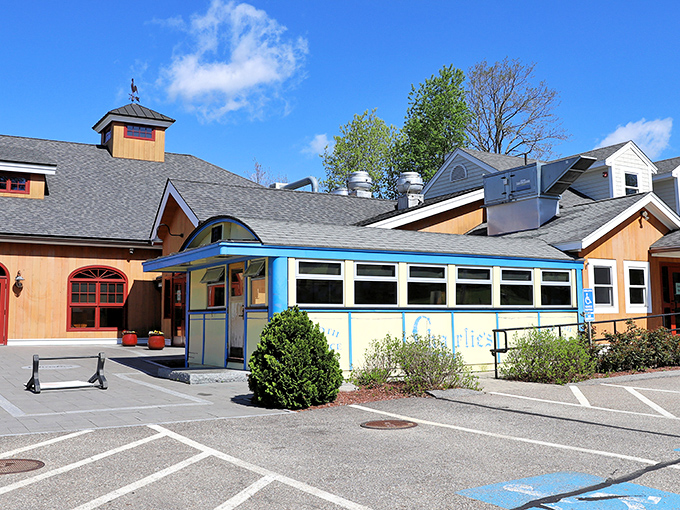 The iconic blue and cream Worcester dining car sits proudly alongside the expanded restaurant, like a time capsule of American comfort food history.