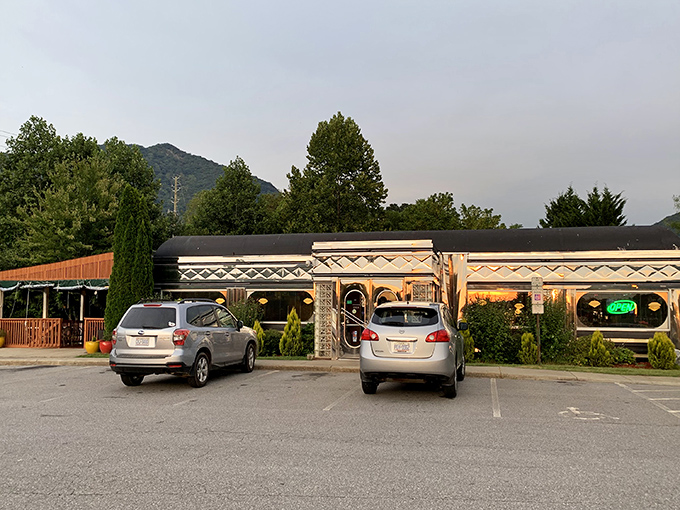 Against the backdrop of Blue Ridge Mountains, this unassuming spot promises California-style Mexican food that's worth the detour from downtown Asheville.