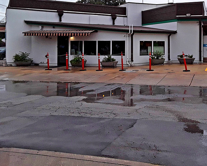 The unassuming exterior of Chris Madrid's proves once again that culinary treasures often hide behind modest facades. San Antonio's burger paradise awaits!