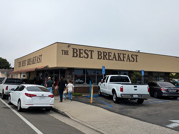 The name says it all! This unassuming beige building in Oxnard houses breakfast magic that puts chain restaurants to shame.