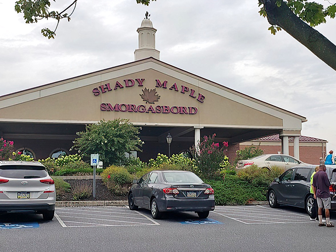 The legendary Shady Maple Smorgasbord stands like a culinary cathedral in East Earl, where Pennsylvania Dutch country's bounty comes to life under one massive roof.