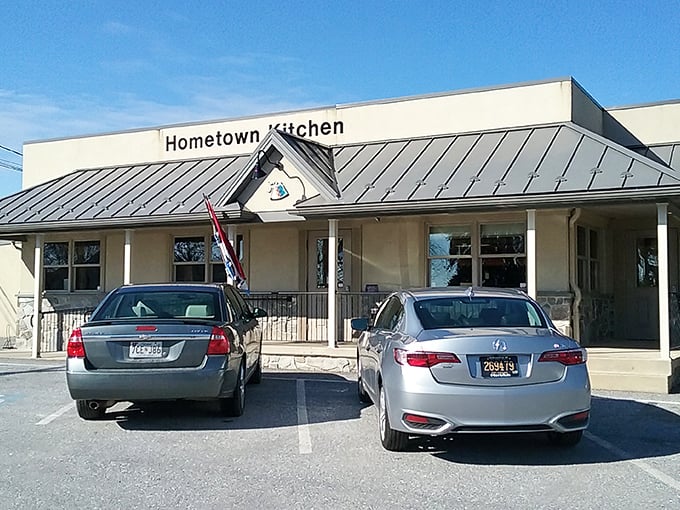 The unassuming exterior of Hometown Kitchen proves once again that culinary treasures often hide in plain sight. No fancy frills needed when the food speaks volumes.