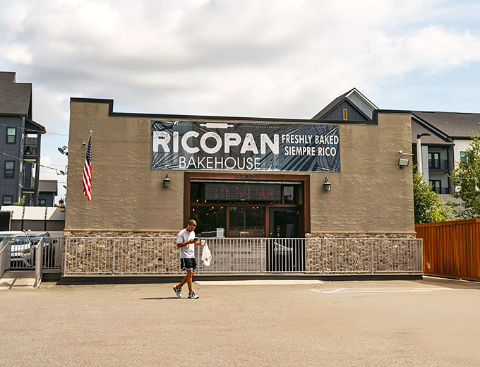 The unassuming exterior of Ricopan Bakehouse stands like a treasure chest waiting to be opened, promising "Freshly Baked" delights that live up to their "Siempre Rico" (Always Delicious) motto.