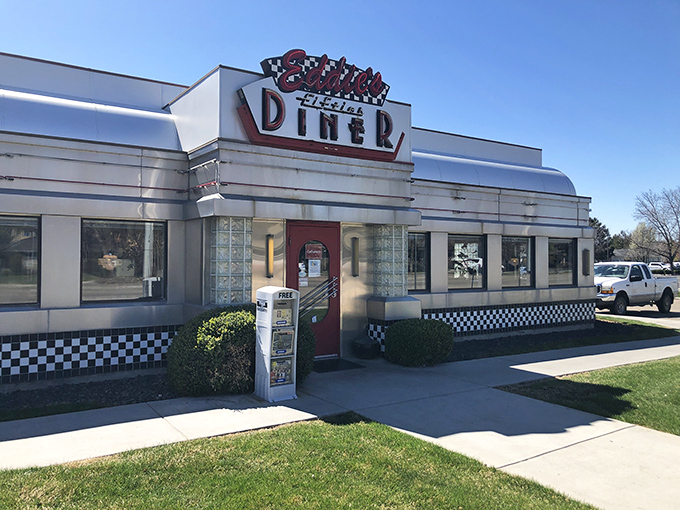 The gleaming silver exterior of Candy's Cafe screams "classic Americana" &ndash; this time-traveling diner promises a nostalgic feast before you even step inside.