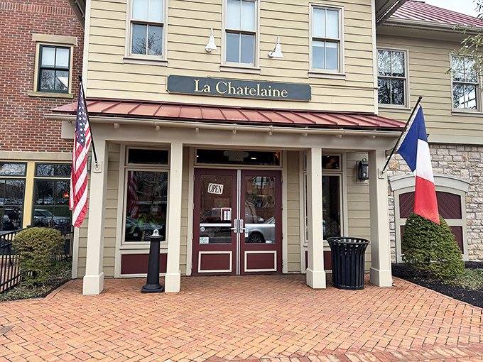 The French tricolor flutters beside Old Glory at this yellow-hued bistro, promising an international affair without the passport hassle.