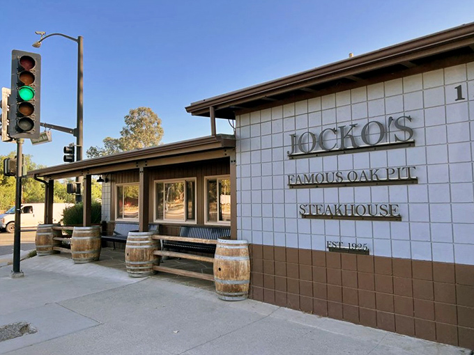 The kind of welcoming exterior that whispers "serious steaks served here" without needing flashy neon signs.