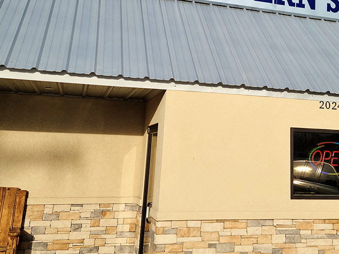 The unassuming exterior of Western Sky Steakhouse proves that in Texas, the best culinary treasures often hide behind the simplest facades.